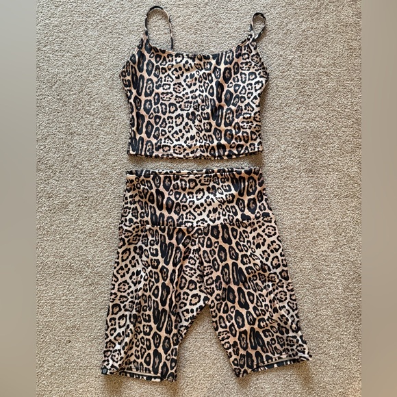 Onzie | Other | Leopard Print Twopiece Set | Poshmark
